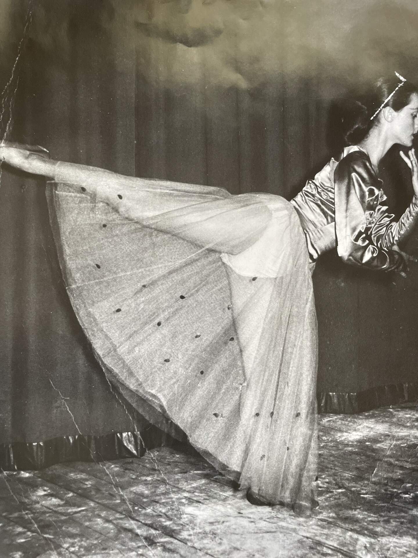 Tiny Derksen-Van Heugten (97). De balletdanseres die tot haar 94e nog ...