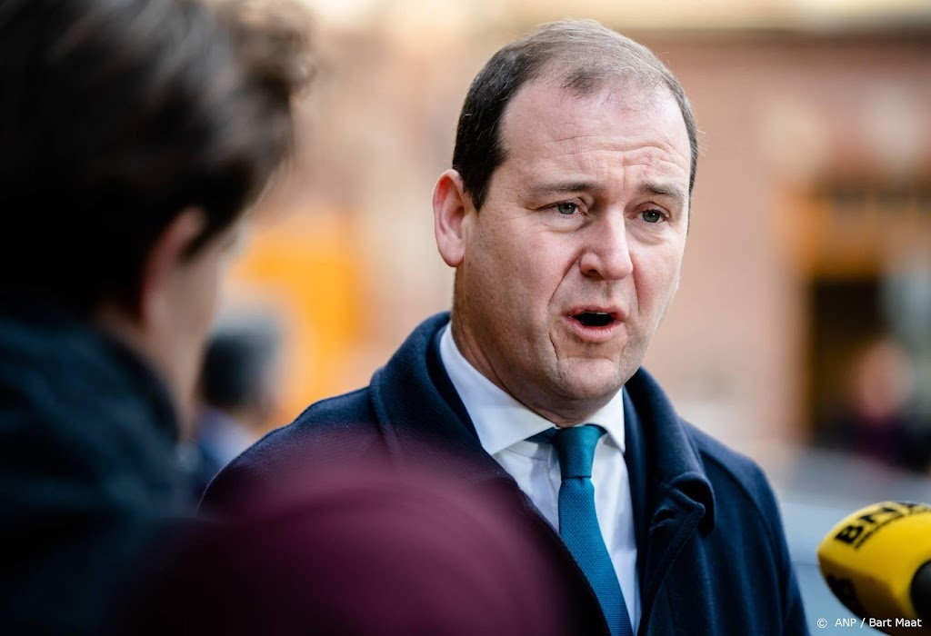 Lodewijk Asscher aan de slag als adviseur | Noordhollands Dagblad