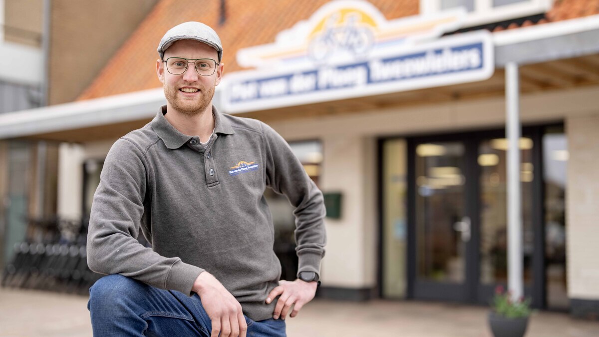 ’Zwarte, vieze vingers vind ik niet erg’. Met nieuwe winkel in ...