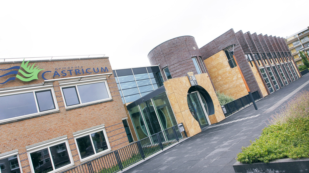 Raad Castricum wil ondanks financiële meevaller niet opeens fors minder ...