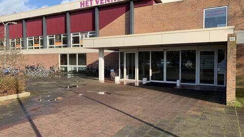 Sporthal Het Vennewater in Heiloo wordt voor zes weken ...