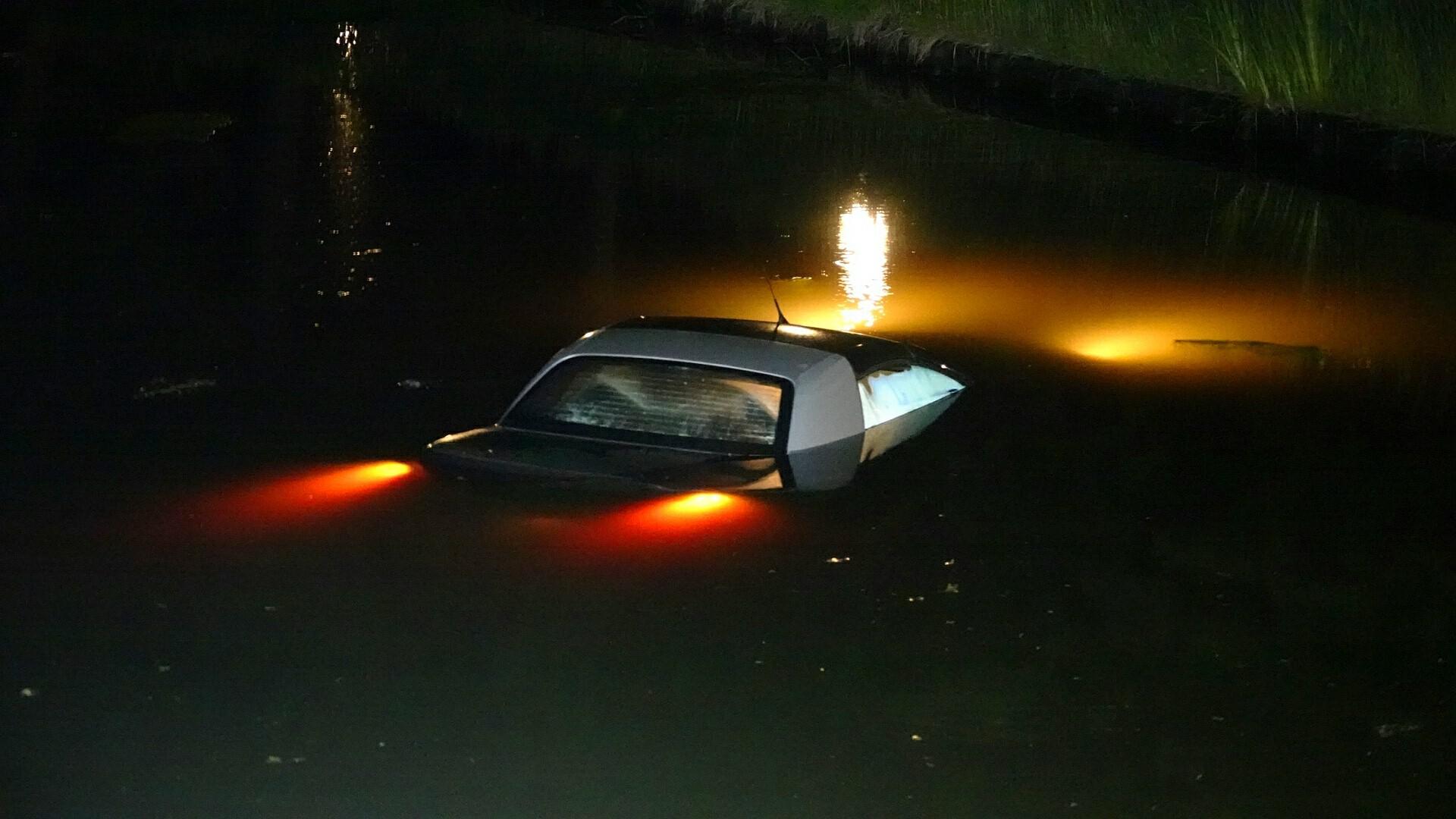 Automobilist rijdt te water in Hoorn en wordt aangehouden op verdenking ...