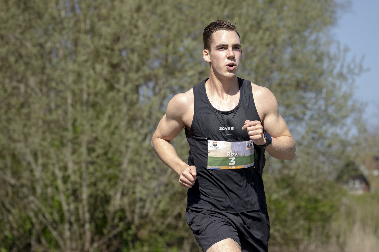 Tim Tesselaar wint de halve van Den Helder in aanloop naar de hele van ...