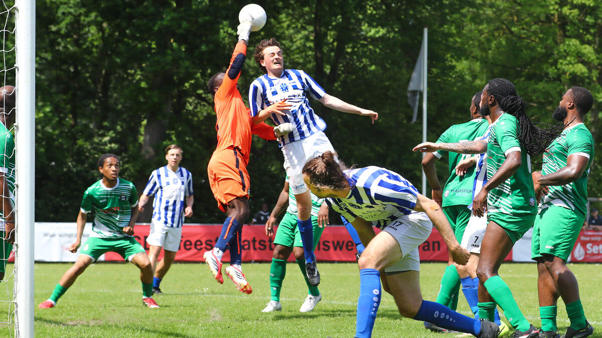 Nog twee hordes tot Vitesse’22: FC Castricum hoop nu wél via de ...