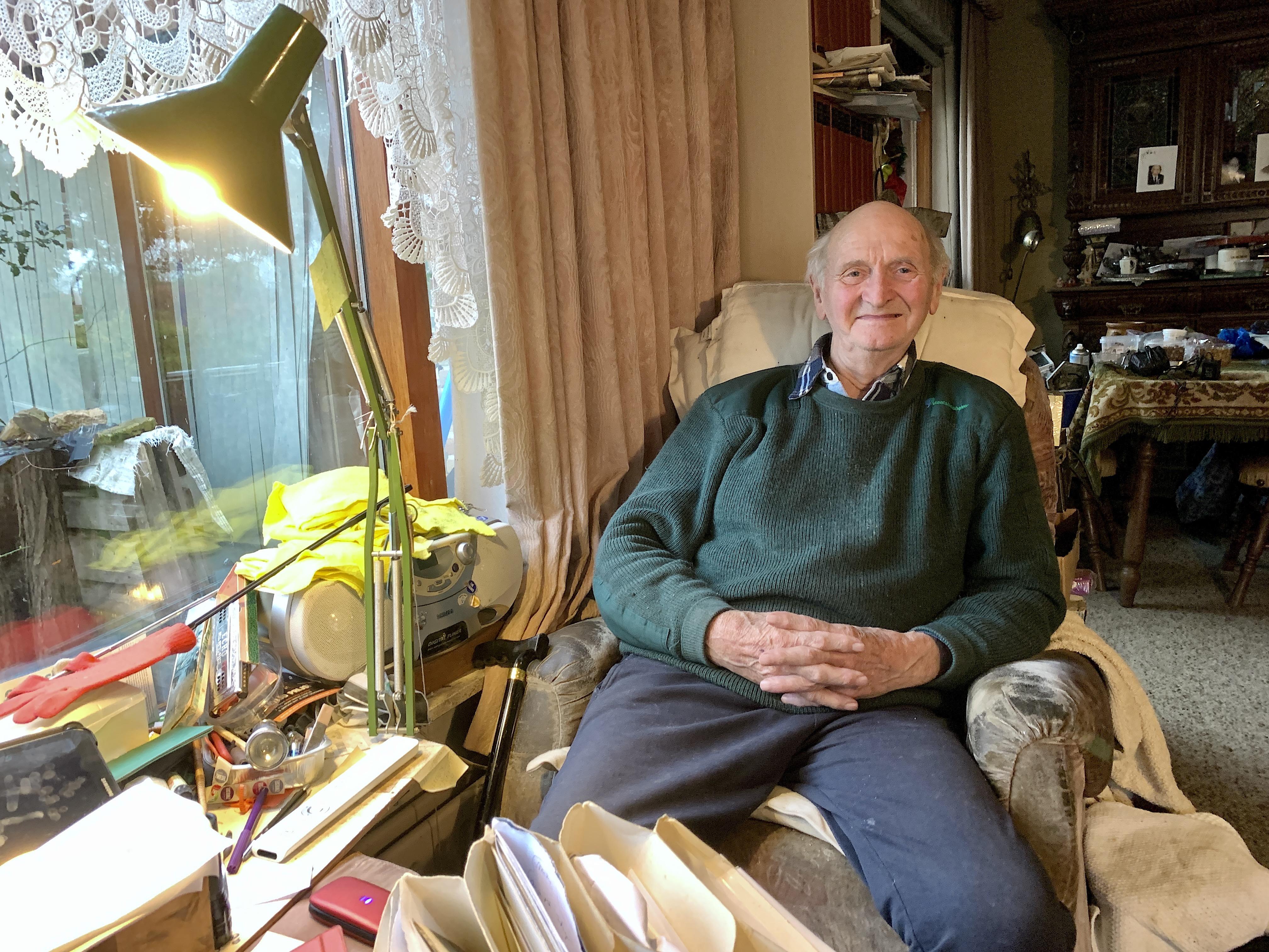 Jan Kroon was 68 jaar ’langs de weg’. Van boerderij naar boerderij met ...