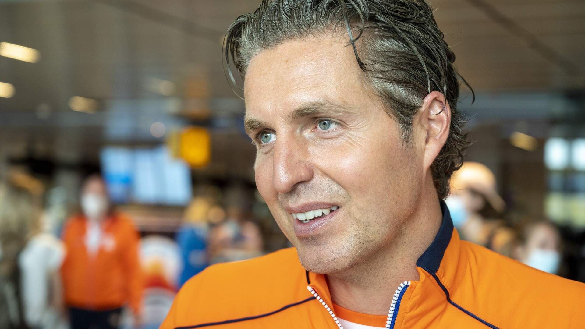 NOC NSF zwijgt over vertrek Van den Hoogenband, uit zorgen over ...