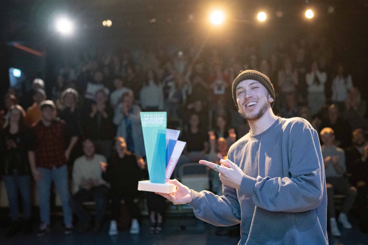 Louis wint Project Dans en is ’de beste danser van Nederland’. Maar ...