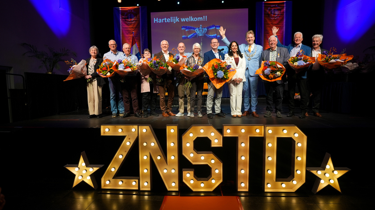 Lintjesregen in gemeente Zaanstad: Piet Neeft en Hans ter Veen benoemd ...
