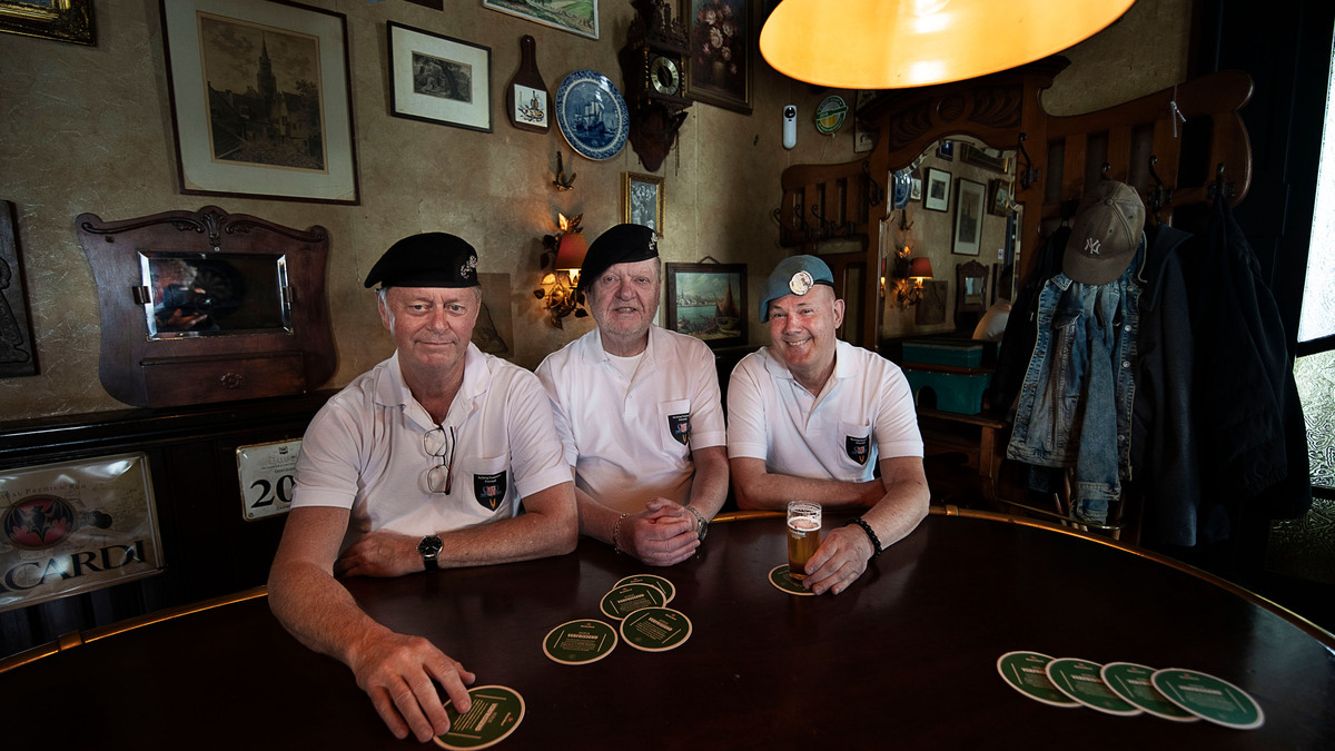 Een eigentijdse ’Band of Brothers’: Gerhard, John en Erik hopen in ...