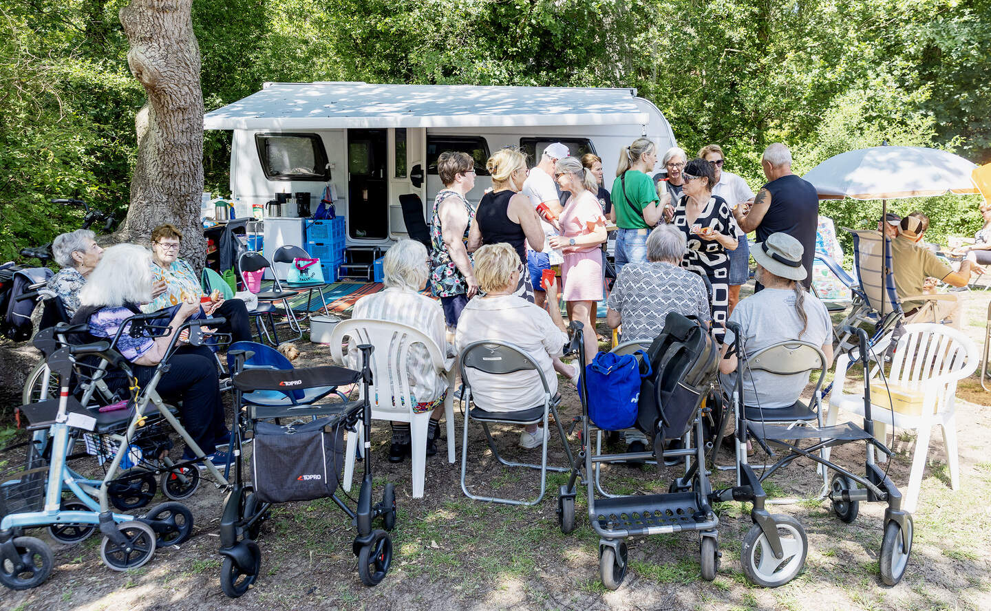 Een dagje op camping Geversduin voor deelnemers Odensehuizen Heemskerk ...