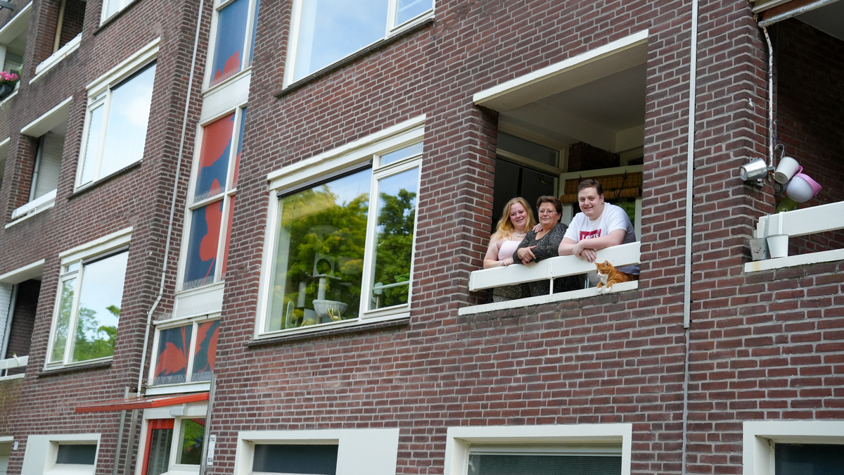Driehoekswoningruil van Amsterdamse die naar Oosthuizen wil, klapt op ...