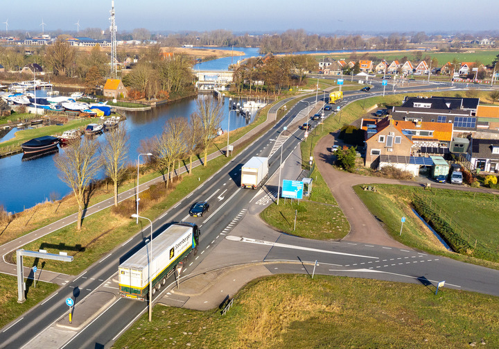 Fly-over van de A9 naar de N9? En wat gebeurt er met de botsbrug ...