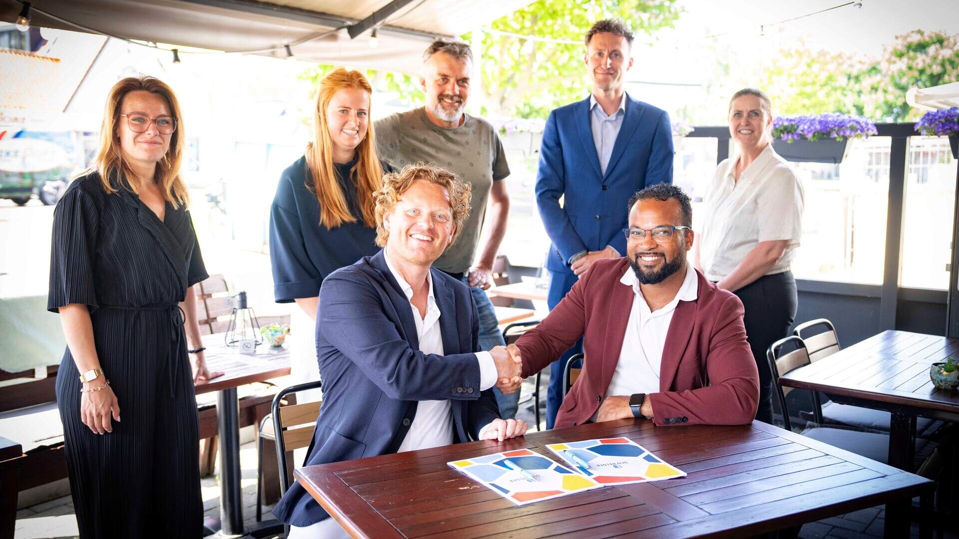 Nieuwbouwplan in Julianadorp: 18 appartementen en een winkel op de plek ...