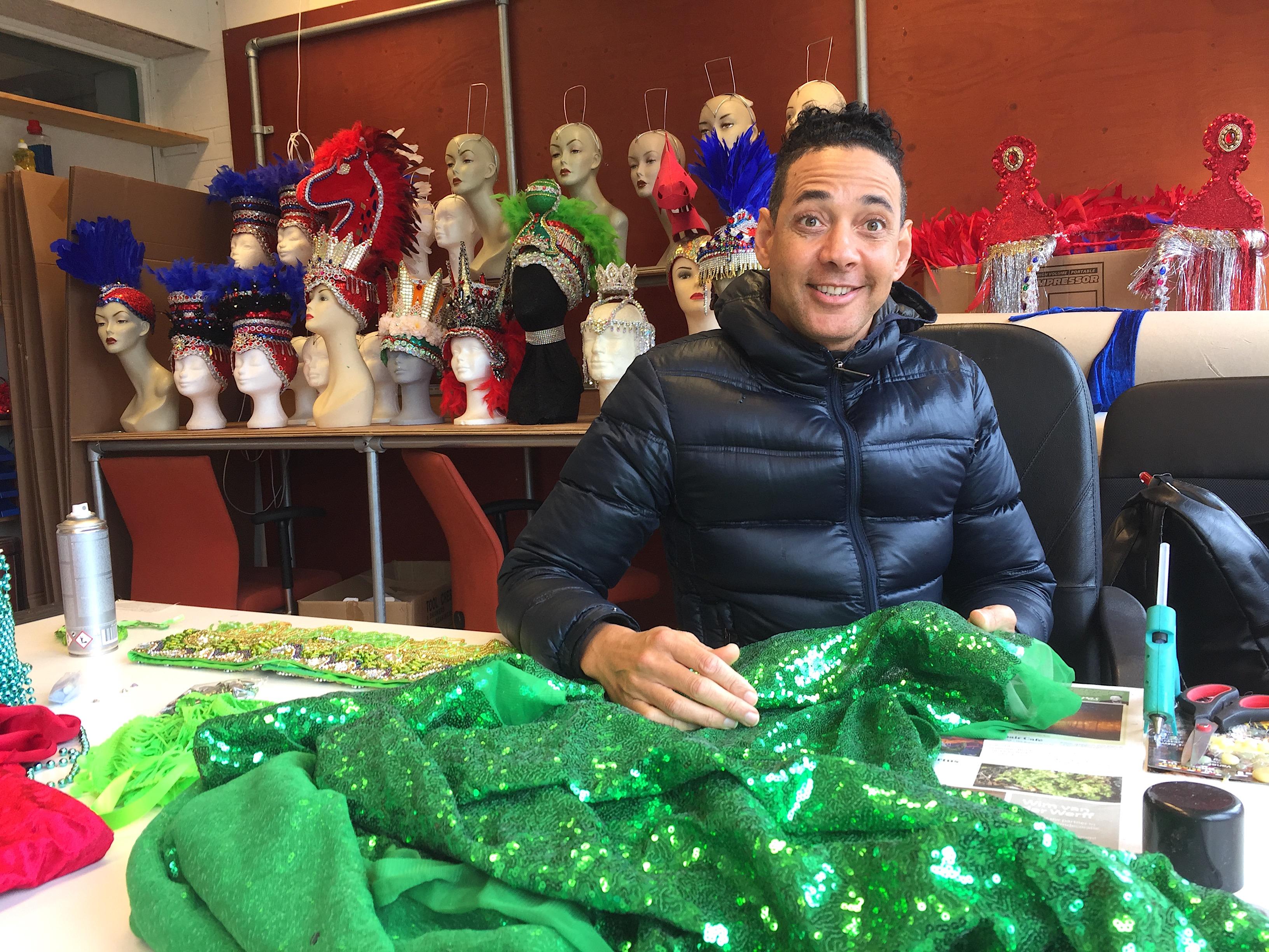 Onderweg: Samir uit Alkmaar verloor tien jaar geleden zijn baan vanwege ...
