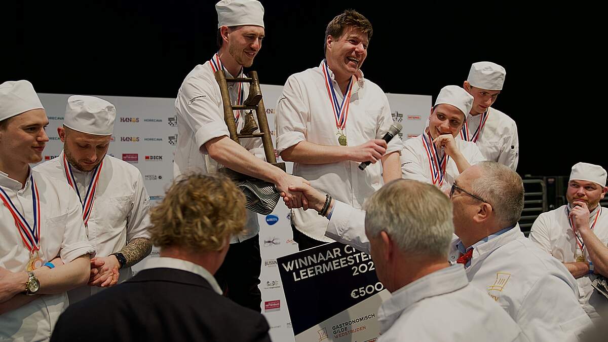 De beste leerling van Merlet gooit samen met de chef-kok hoge ogen op ...