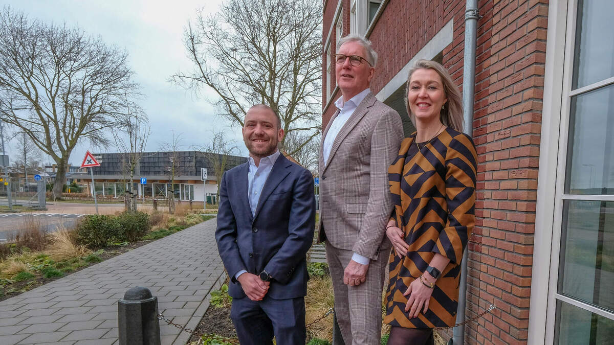 Als het aan PU ligt, wisselen wethouder Jan Schouten en raadslid Simon ...
